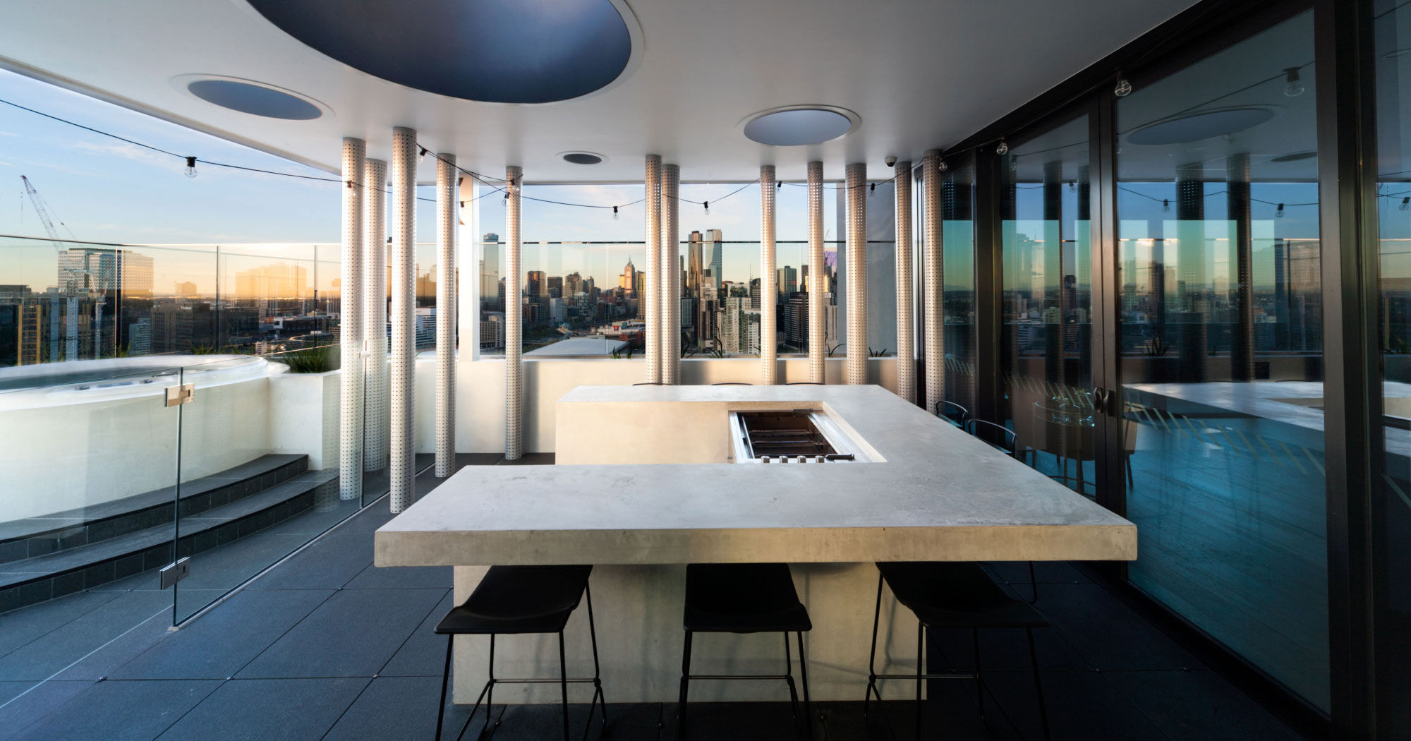 GRAVITY - Blue Earth